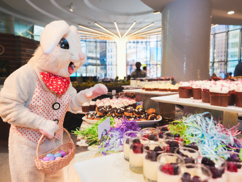 Easter Brunch Over Broadway – New York Marriott Marquis Home